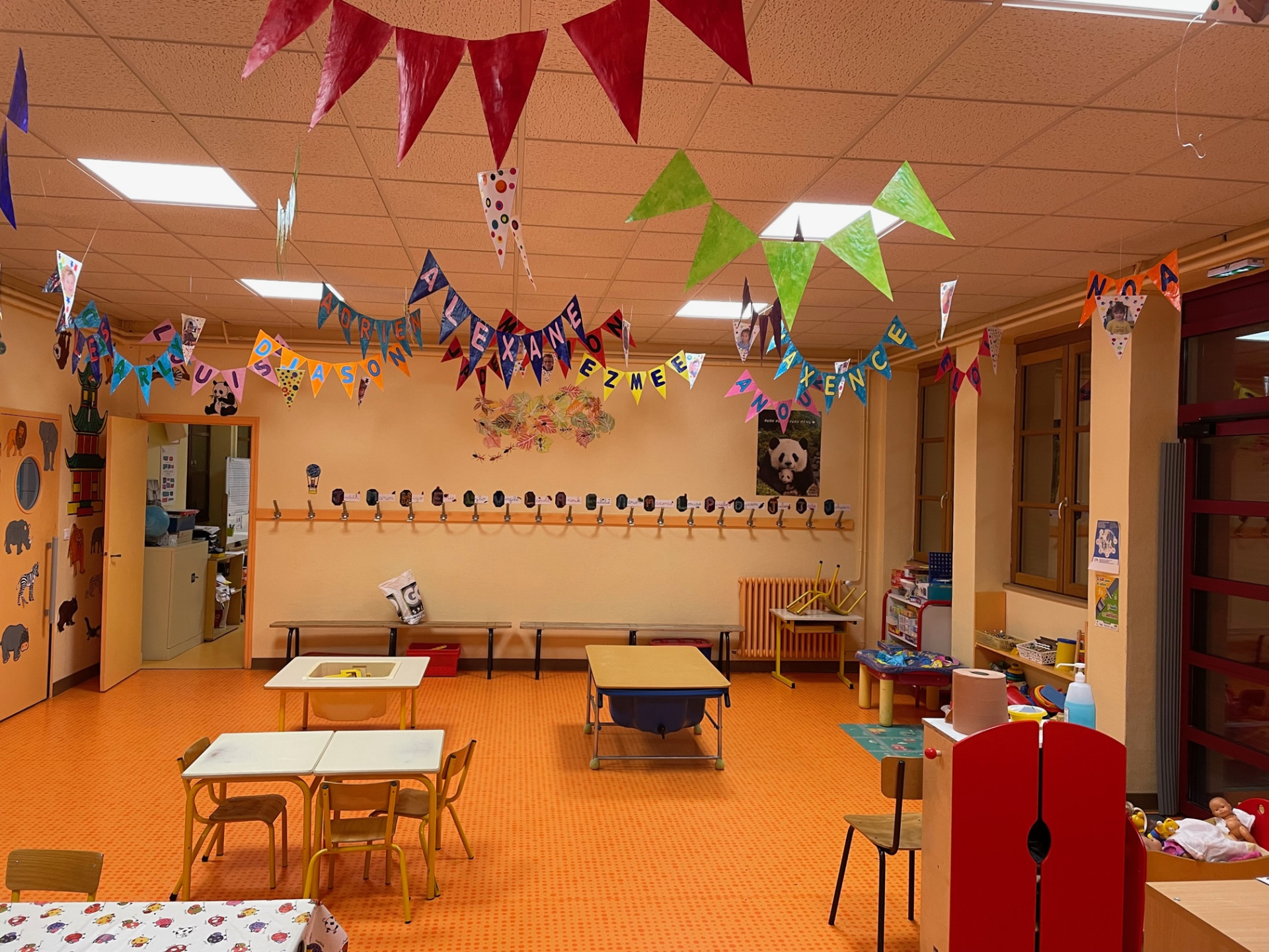 A L'école les Leds remplacent les néons